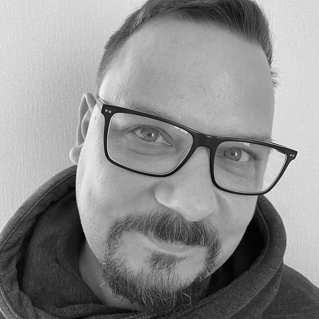 Team – FLORIN MEDIA